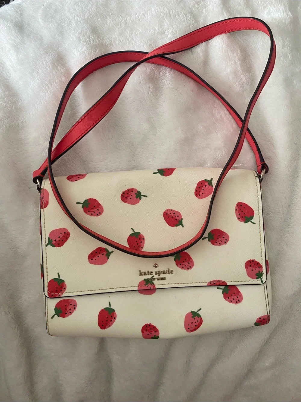 kate spade | Bags | Kate Spade Cream Crossbody Bag With Red Strawberry ...
